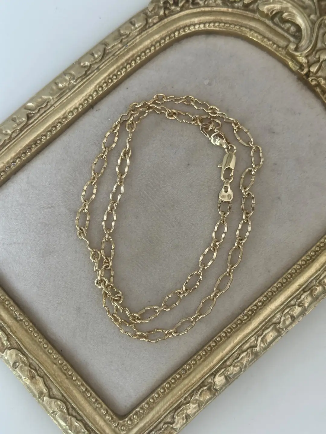 14K Gold Renkli Lazer Kesim Kolye