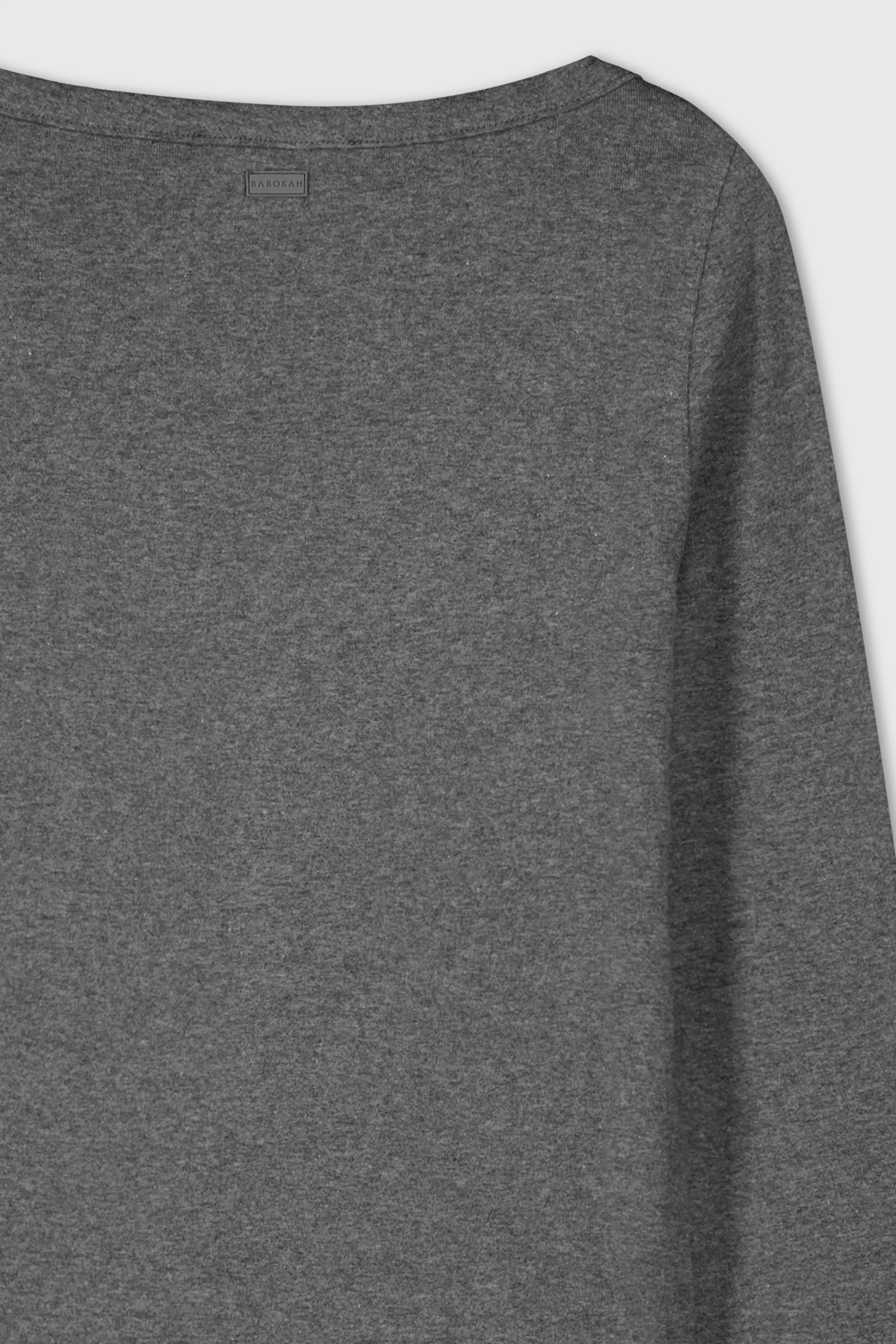 Düğmeli Patlı Uzun Kollu Üst