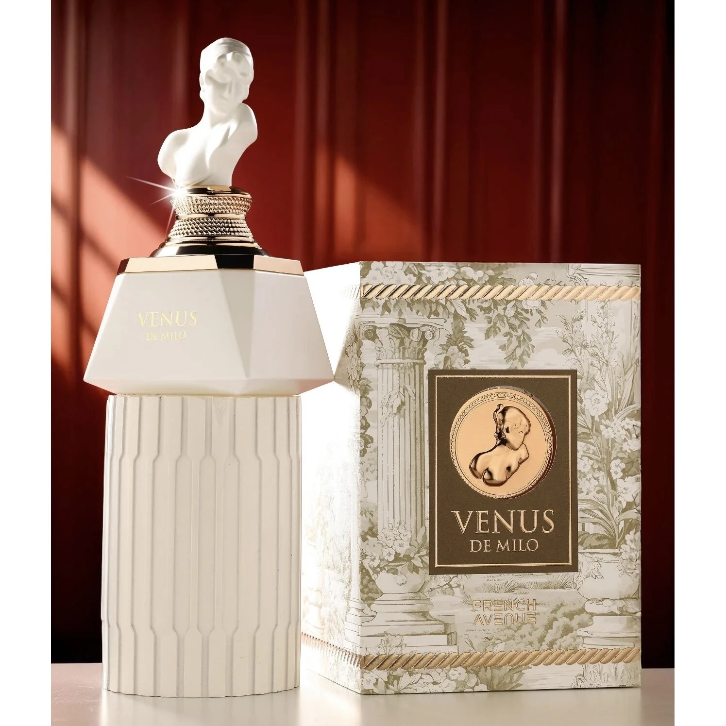 VENUS DE MILO