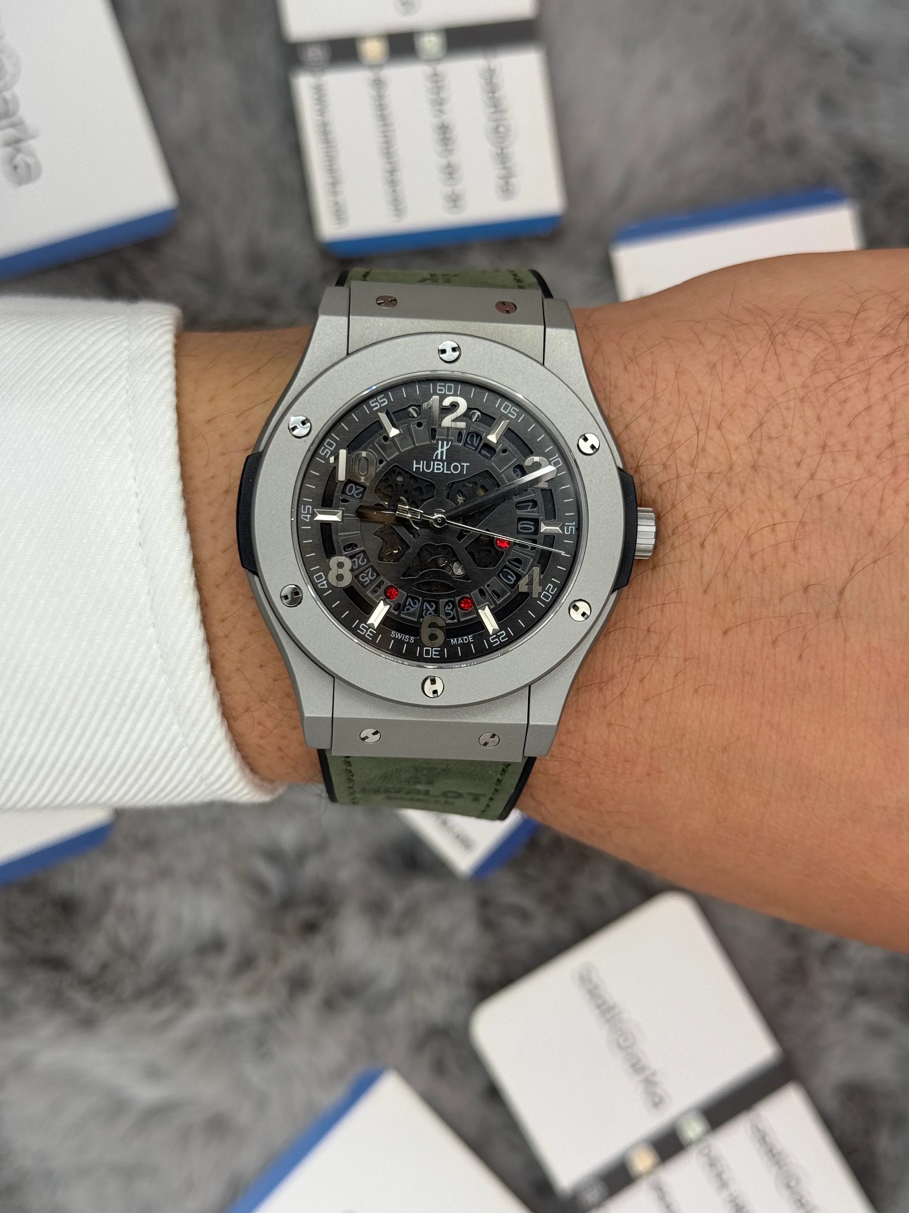 HUBLOT bing bang 41mm skeleton silver kasa gri deri kordon erkek kol saati