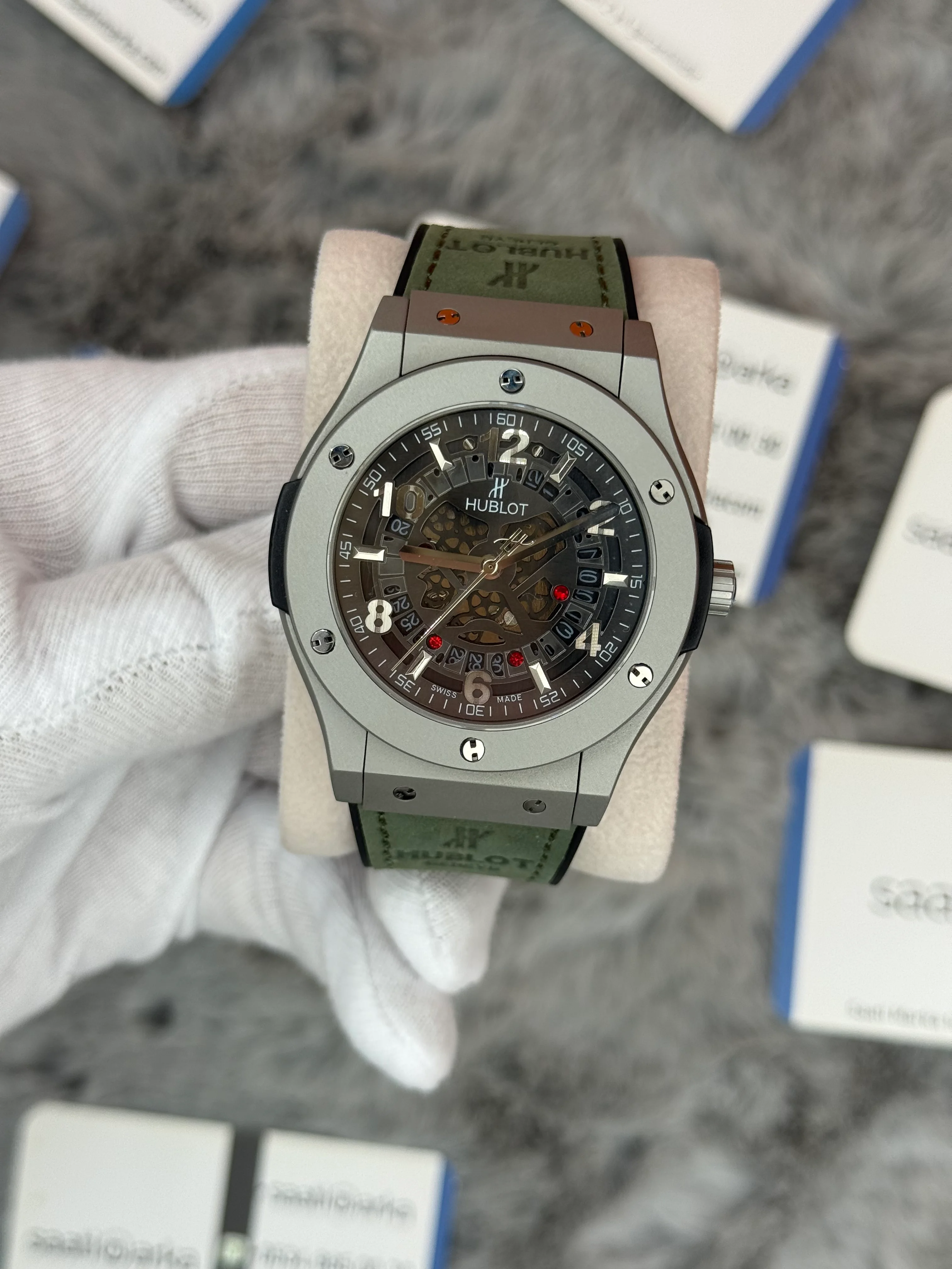HUBLOT bing bang 41mm skeleton silver kasa gri deri kordon erkek kol saati