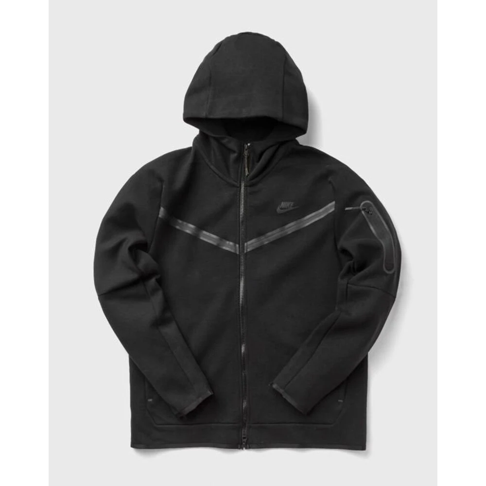 Tech Fleece Koleksiyonu