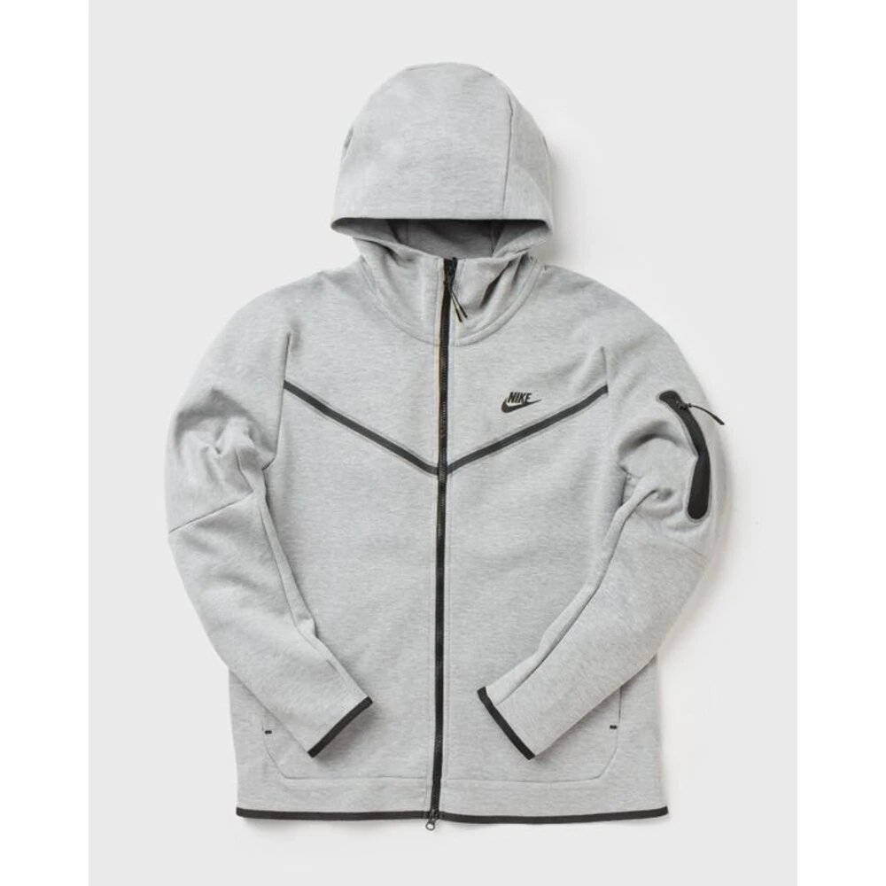 Tech Fleece Koleksiyonu
