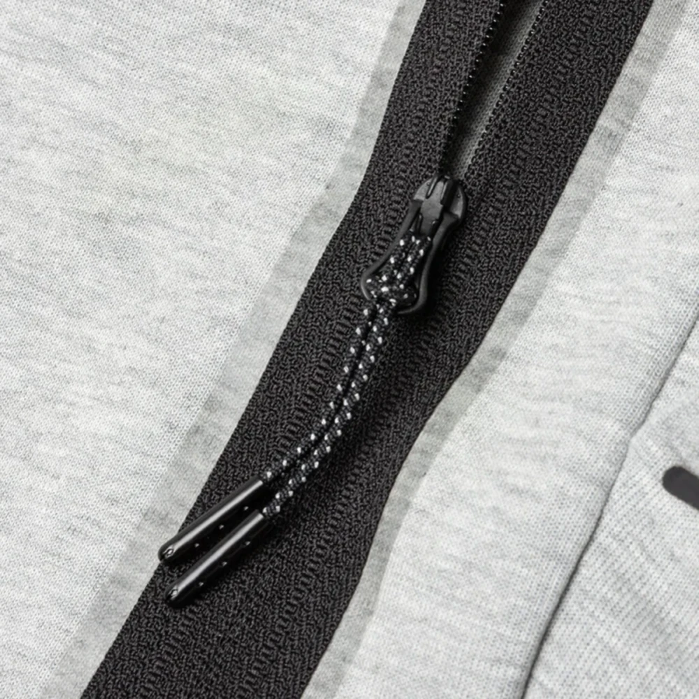 Tech Fleece Koleksiyonu