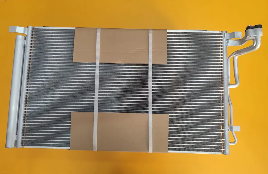 Hyundai Elantra 2016+ Klima Radyatörü Kondanser 97606-F2000