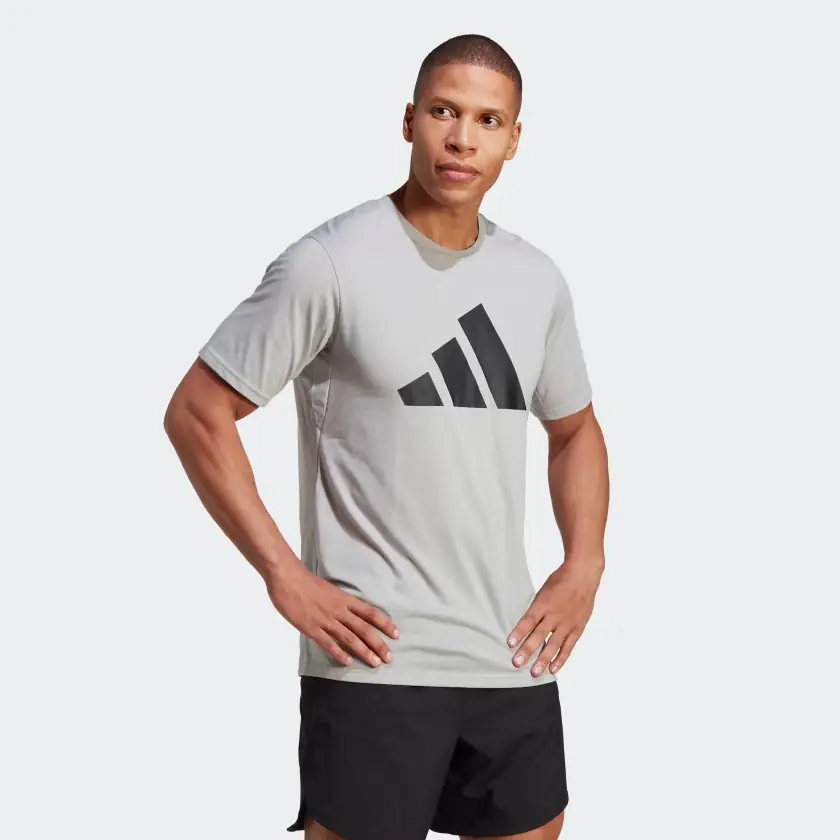 Adidas Essentials Feelready Dolu Logo Tişört