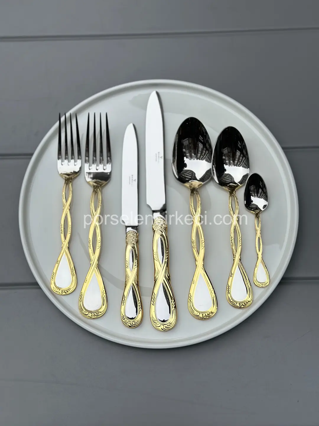 Wanelli Maya Dekorlu Altın 84 Parça Çatal-Kaşık-Bıçak Seti