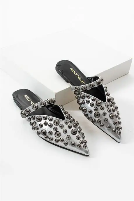 Kadın Loja Gümüş Platin Troplu Düz Taban Terlik Sivri burunDicle Polat