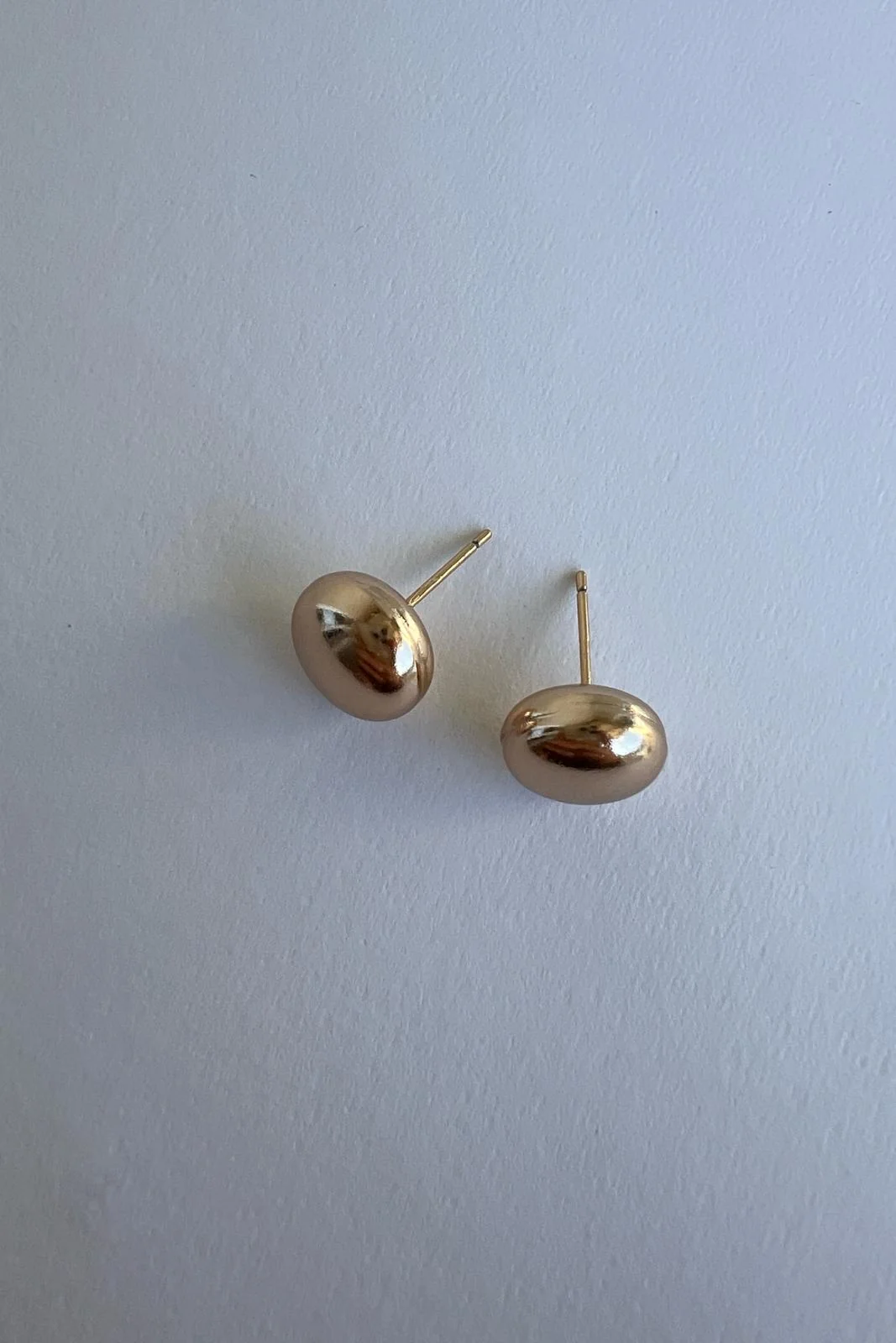 DÜĞME KÜPE (18 K ALTIN KAPLAMA ) | Bunny