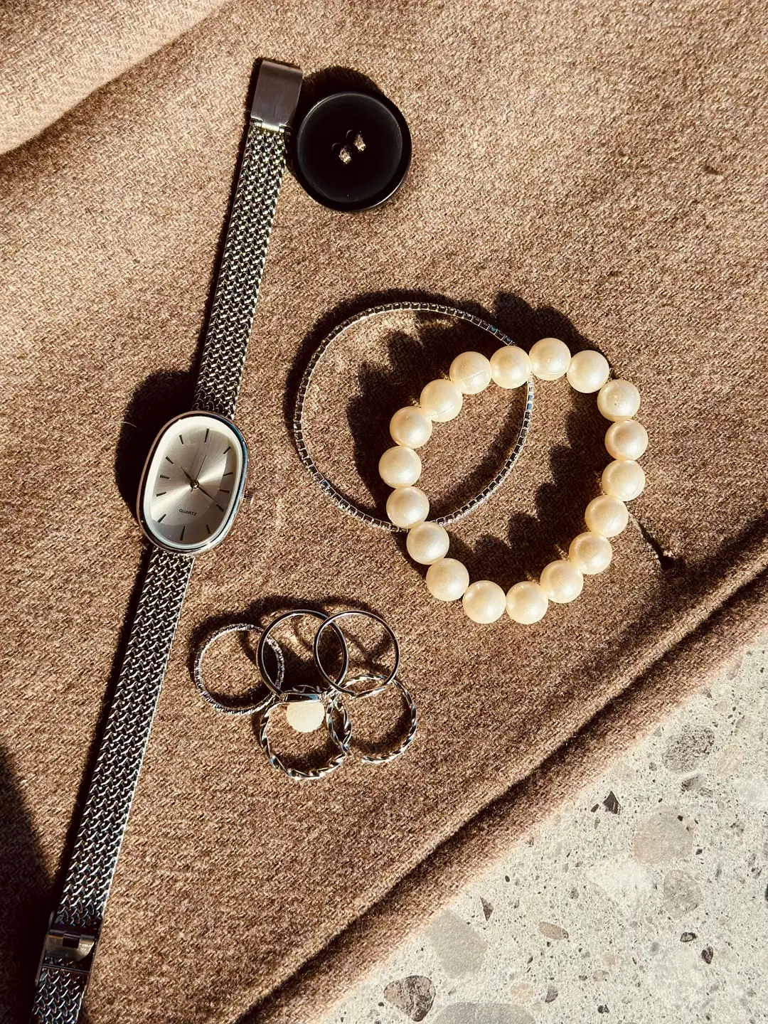 Moni Model Saat Ve Takı Seti