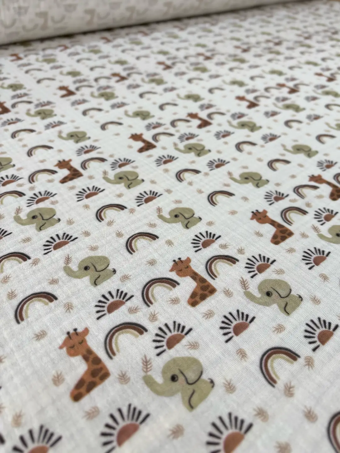 %100 Pamuk Müslin Kumaş Zürafa - Fil Desenli - Keten Linen Kumaş