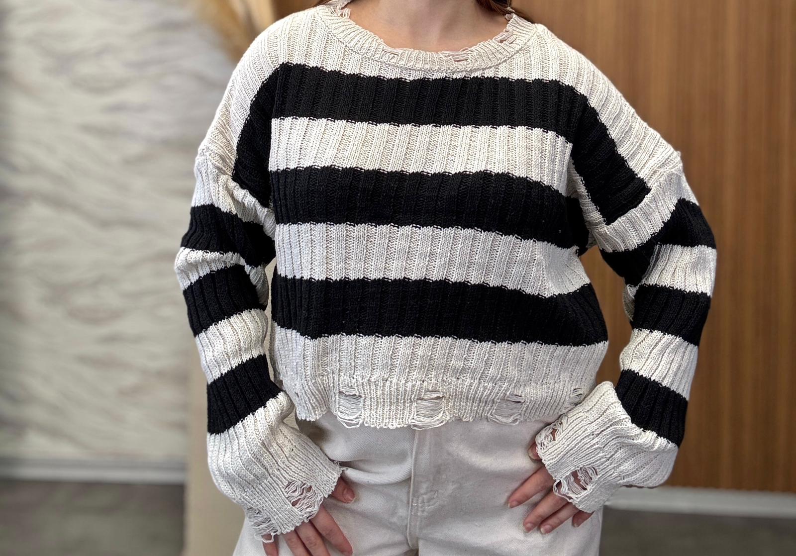 Lazerli Çizgili Triko Bluz