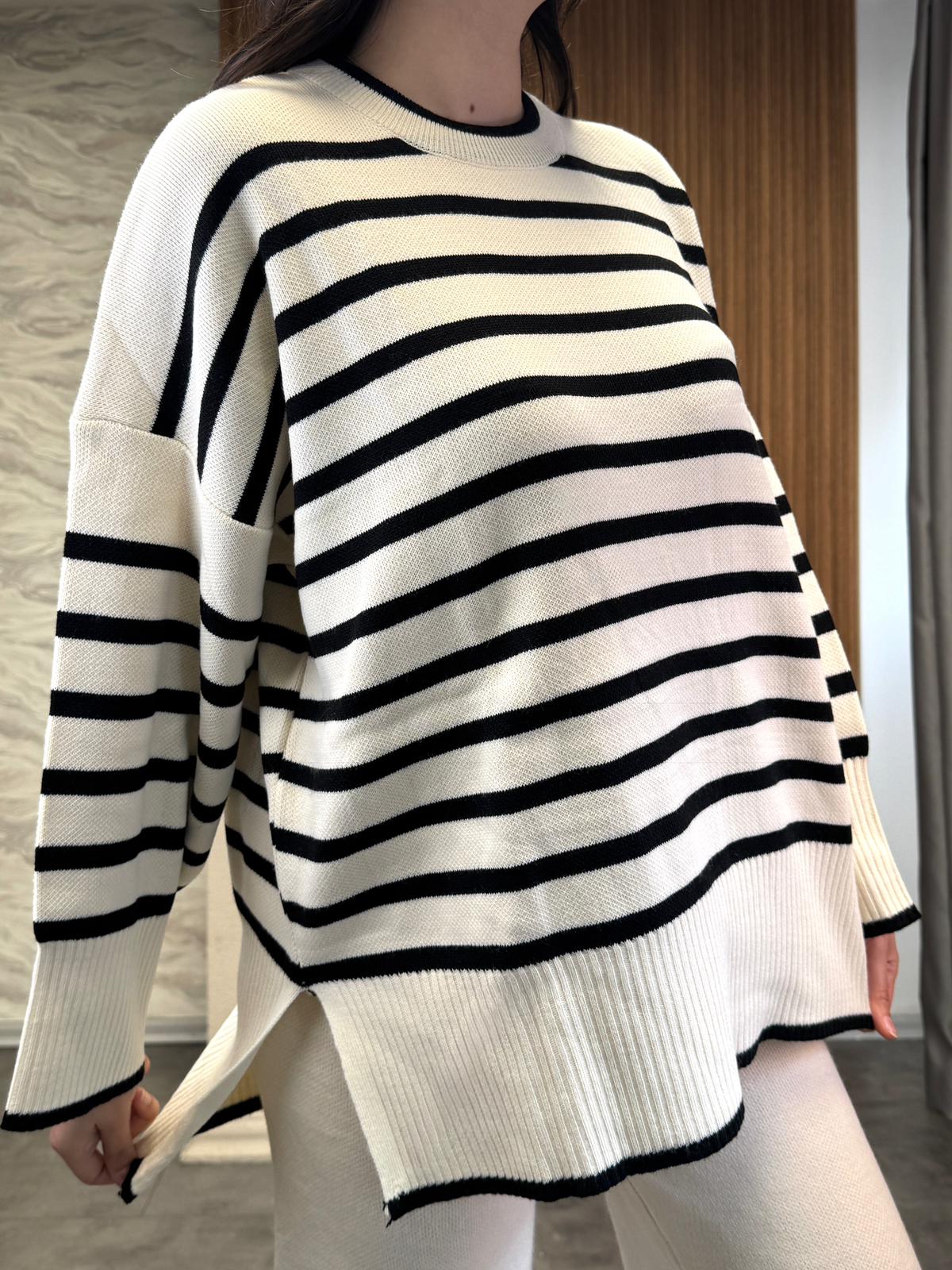 Çizgili Salaş Kazak