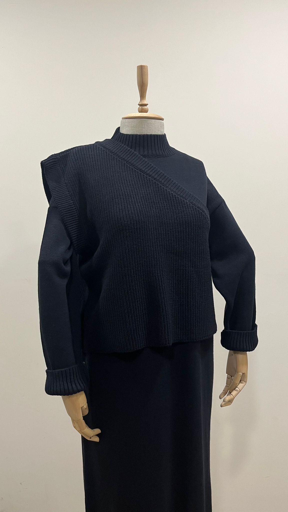 NEHAR COLLECTION (KADIN GİYİMDE TREND SEÇİMLER)