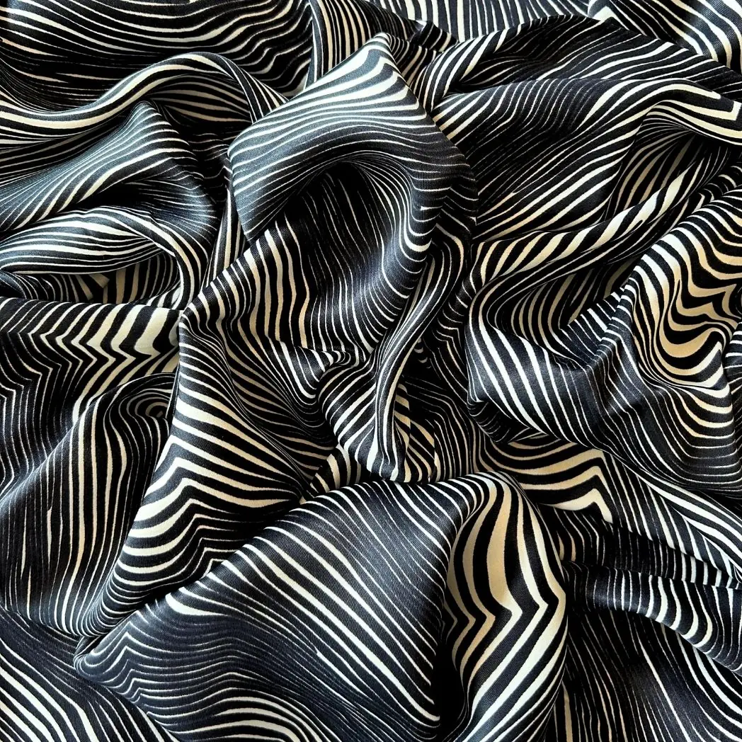 The Most Popular Dress Fabric Types: Which One Should You Choose?