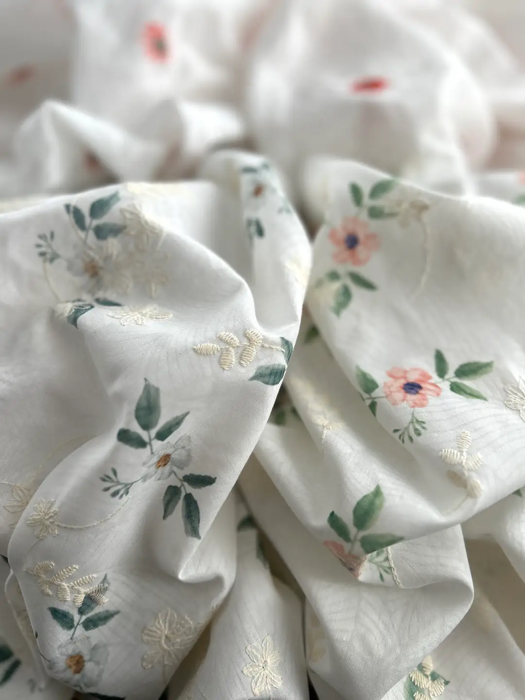 What is Voile Fabric? Summer’s Essential Fabric & Design Ideas