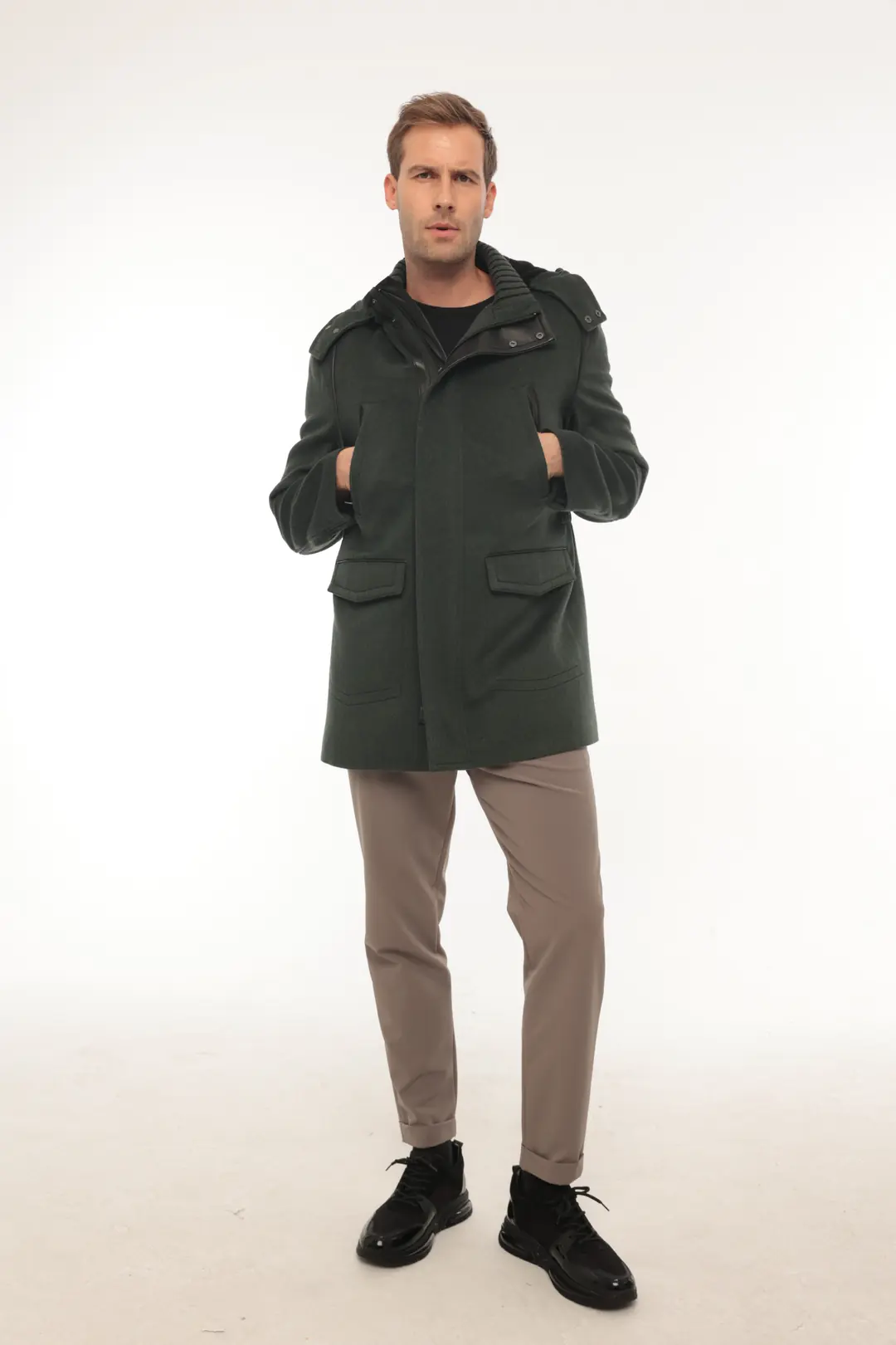 Vicuna Men's Cashmere Coat With Nutria Trimming