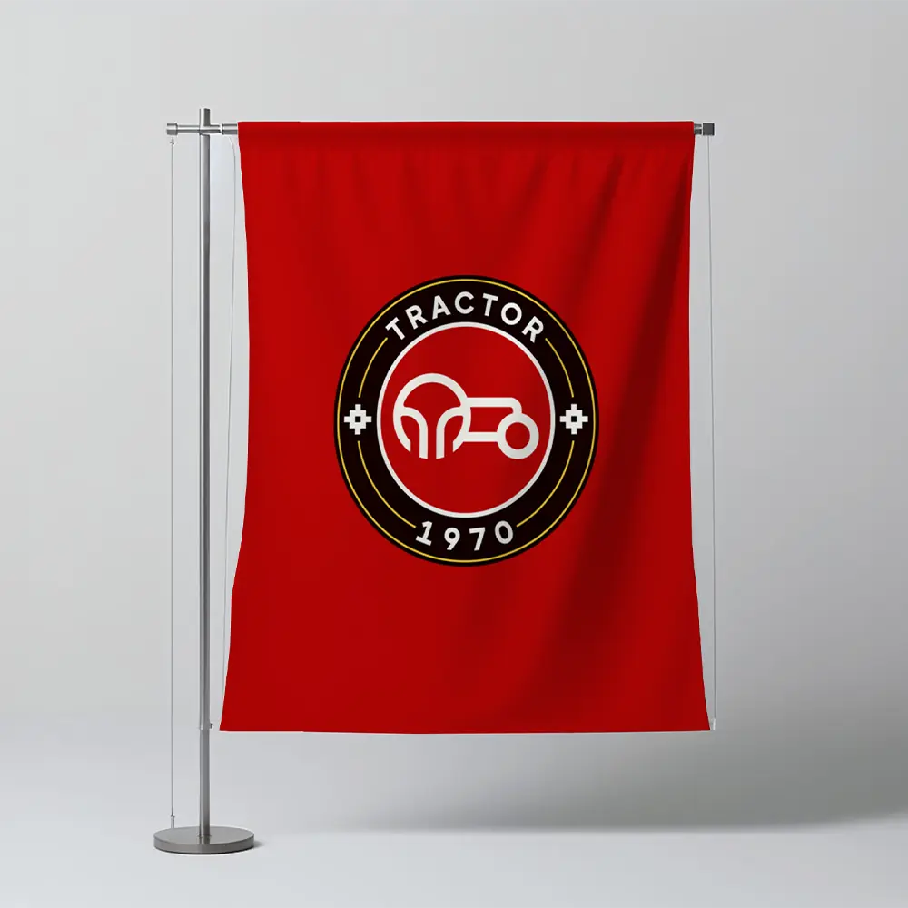 Kırmızı Tractor Fc Bayrağı