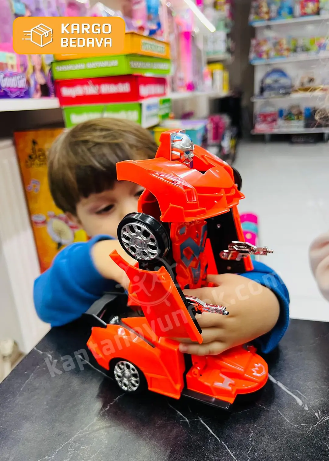 Transformers Robota Dönüşen Ferrari Oyuncak Araba - Kaptan Oyuncak