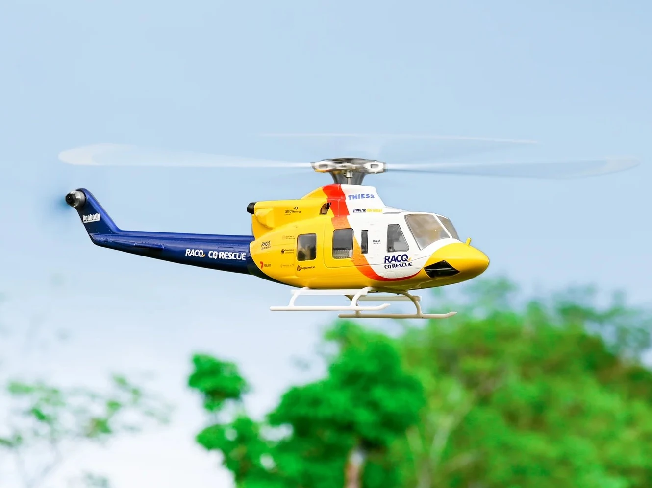Flywing BELL-412-V4 RC Military Rescue Helicopter Cyphobi.com