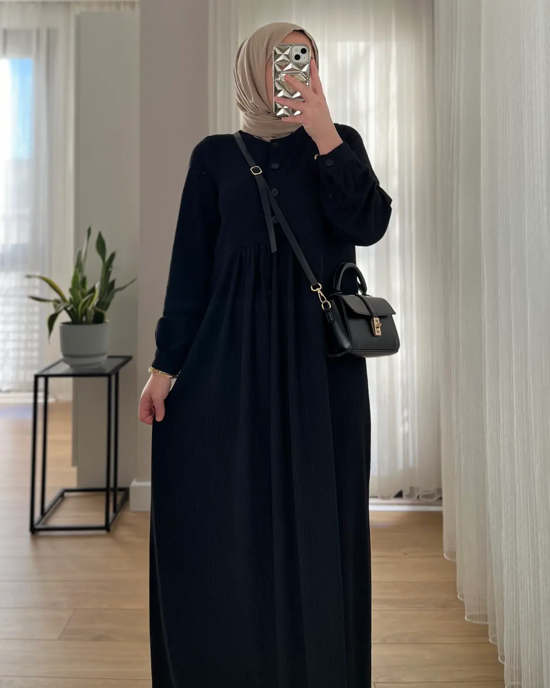 Düğmeli Ahsen Elbise