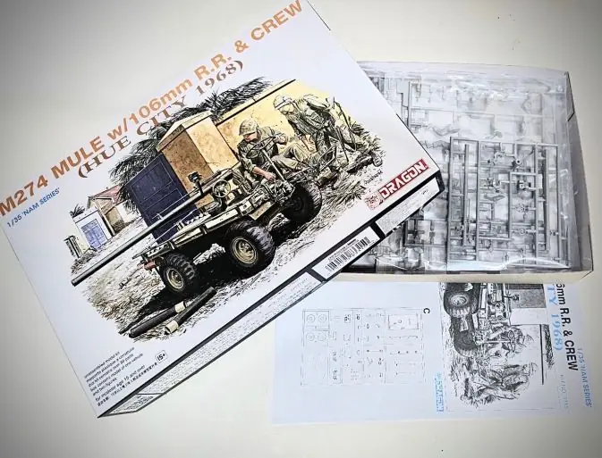 DRAGON 3315 1/35 M274 MULE w/106mm R.R. & CREW (HUE CITY 1968) VİETNAM ...