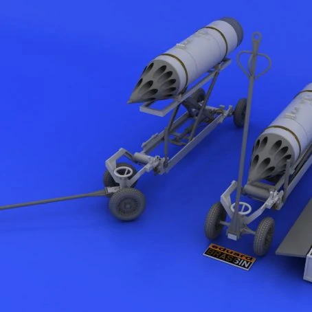 EDUARD 648046 1/48 ROCKET LAUNCHER B-8M1 AND LOADİNG CART ROKET PODU VE ...