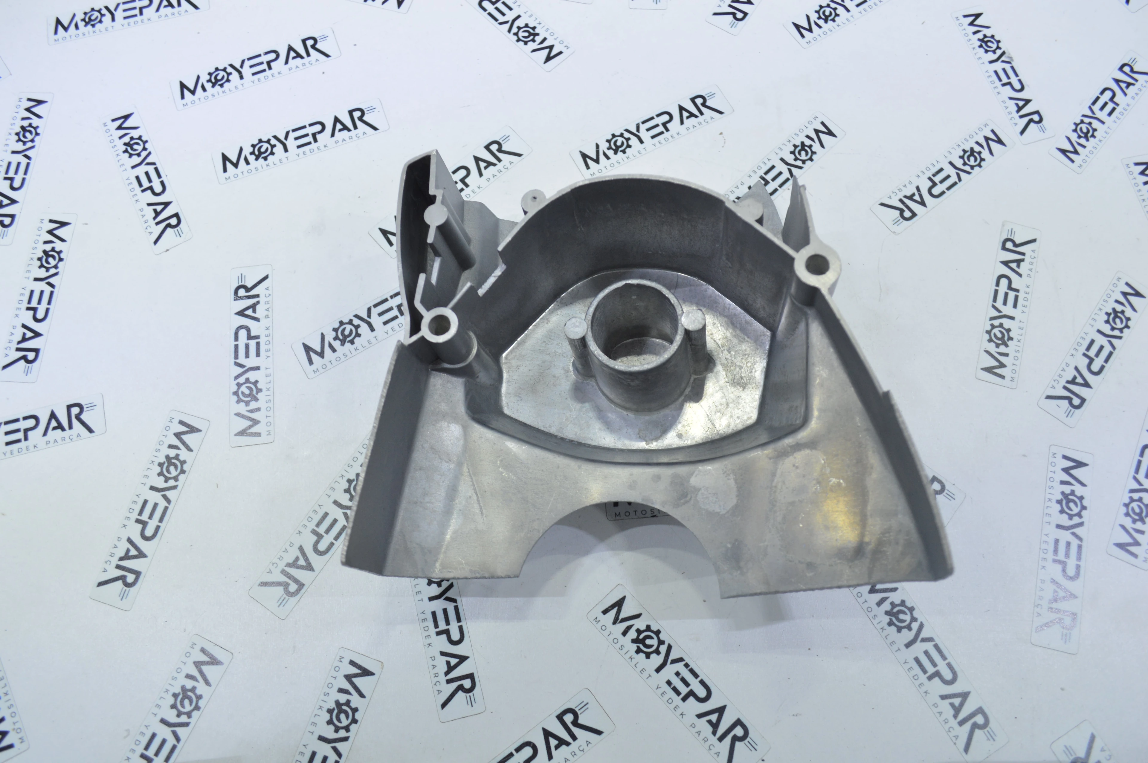 Kuba WY100-E Ön Zincir Dişli Kapağı