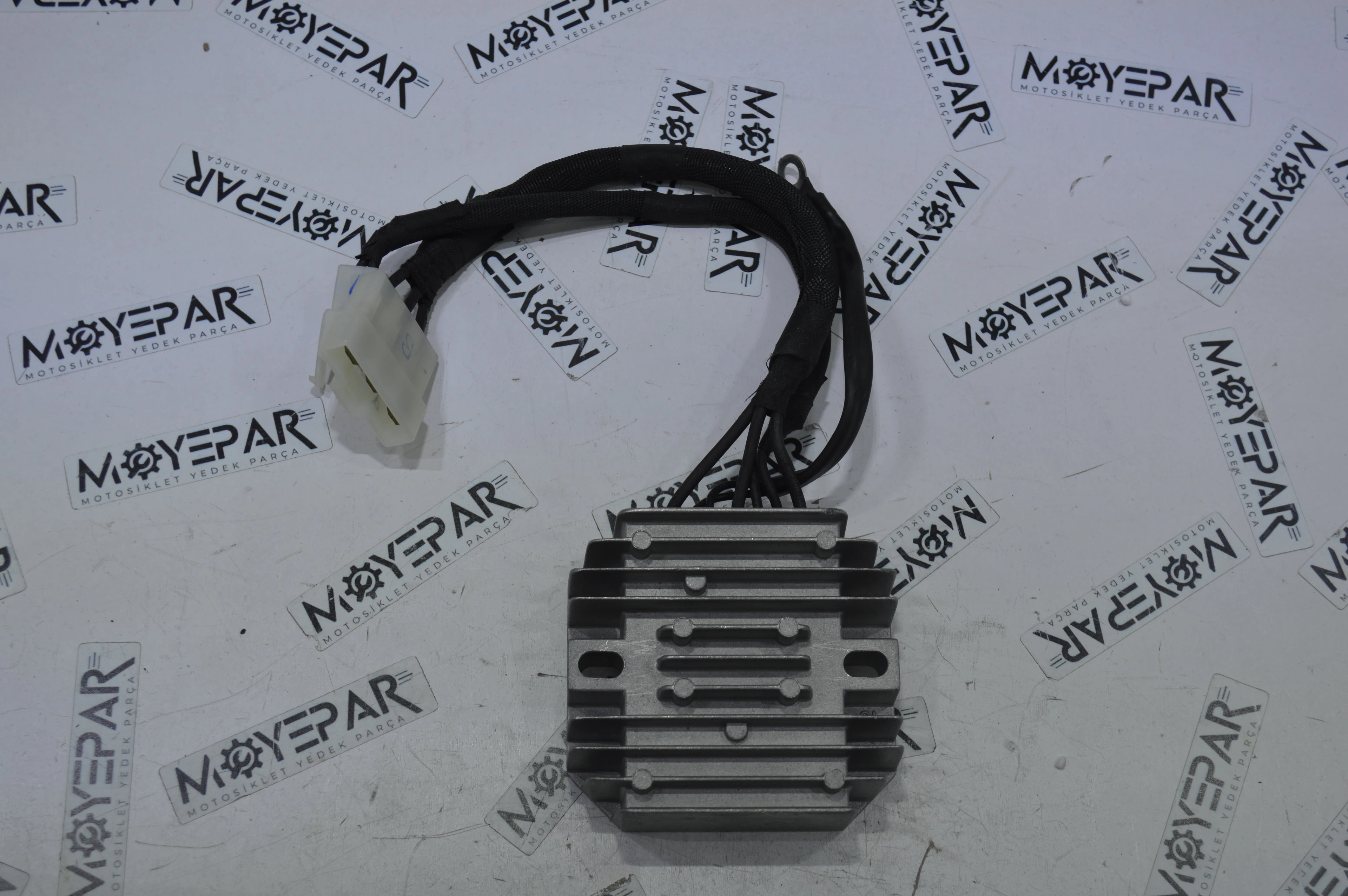 S-JL402003 Bajaj Pulsar NS 200 Konjektör (Orj.)