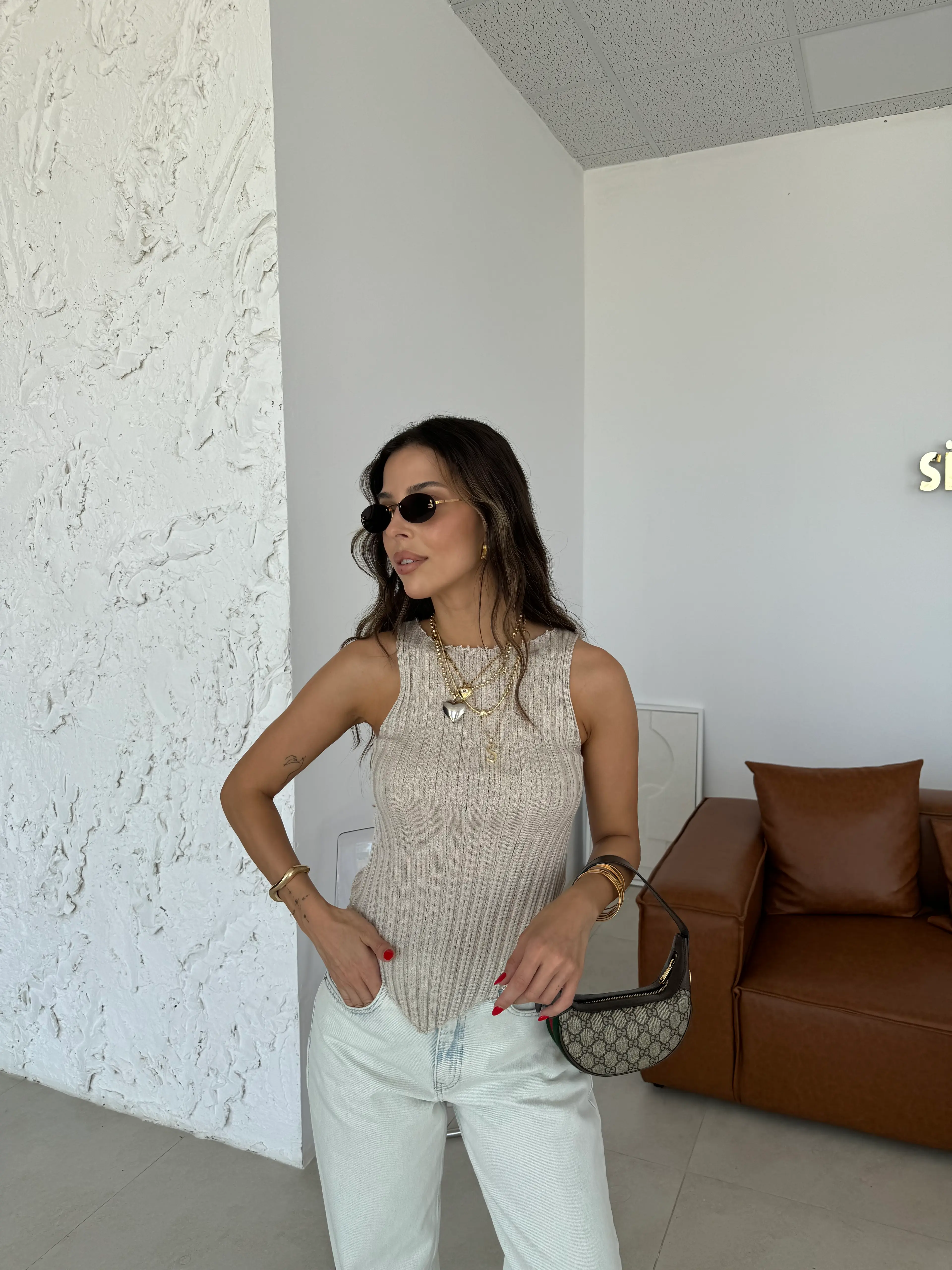 Marka model indigo sırt dekolteli uzun elbise