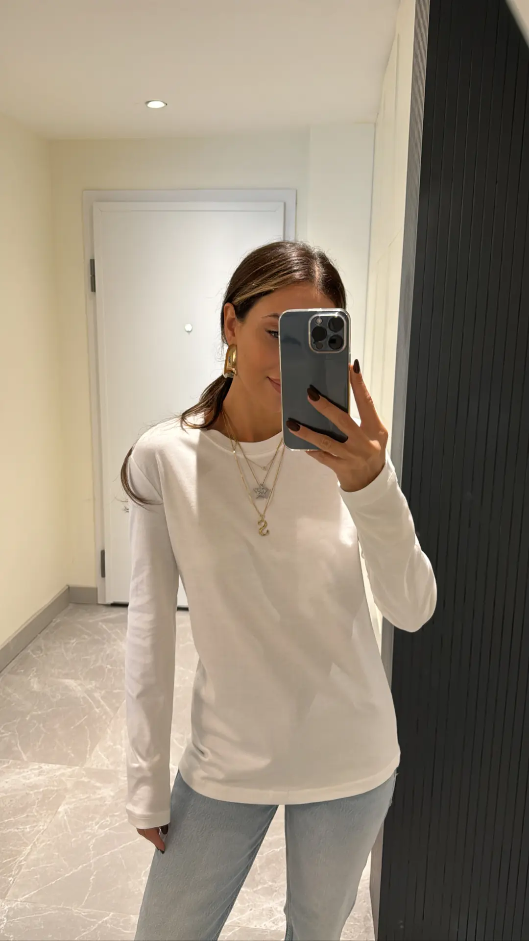 Massimo kartlı beyaz uzun kolu basic body