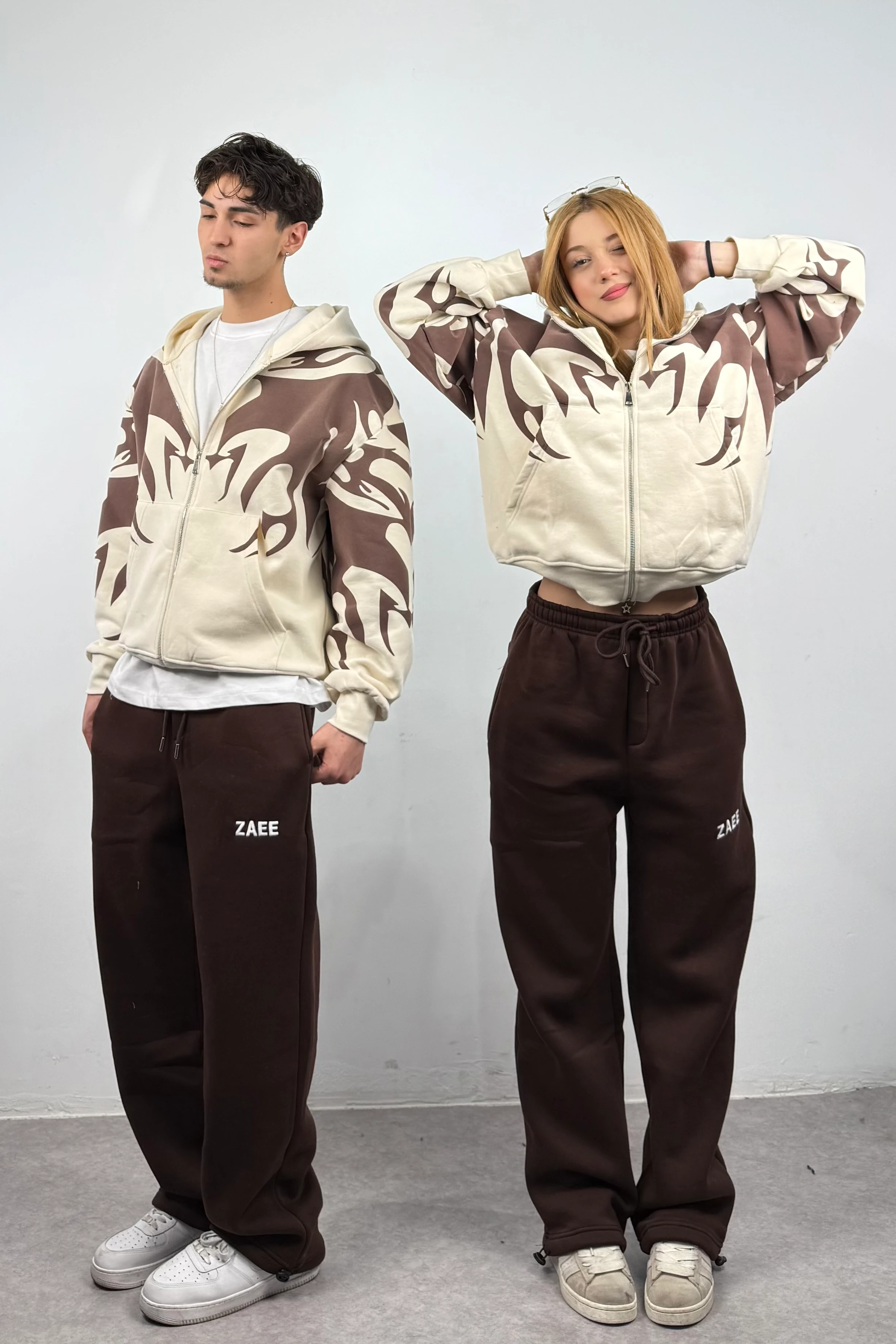 Kendi Kombinini Kendin Yap ZAEE Eşofman + Baskılı Zipp Hoodie