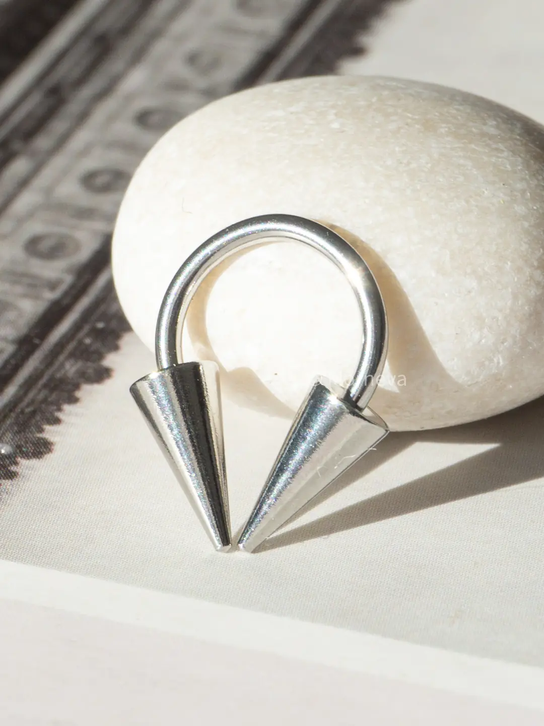 8mm Spayk Helix Septum Piercing