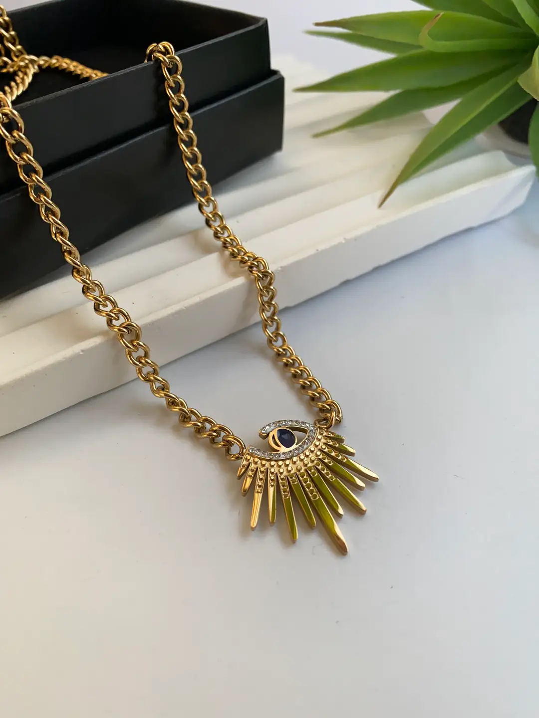 Çelik Göz Detaylı Gold Kolye - Neta Tasarım