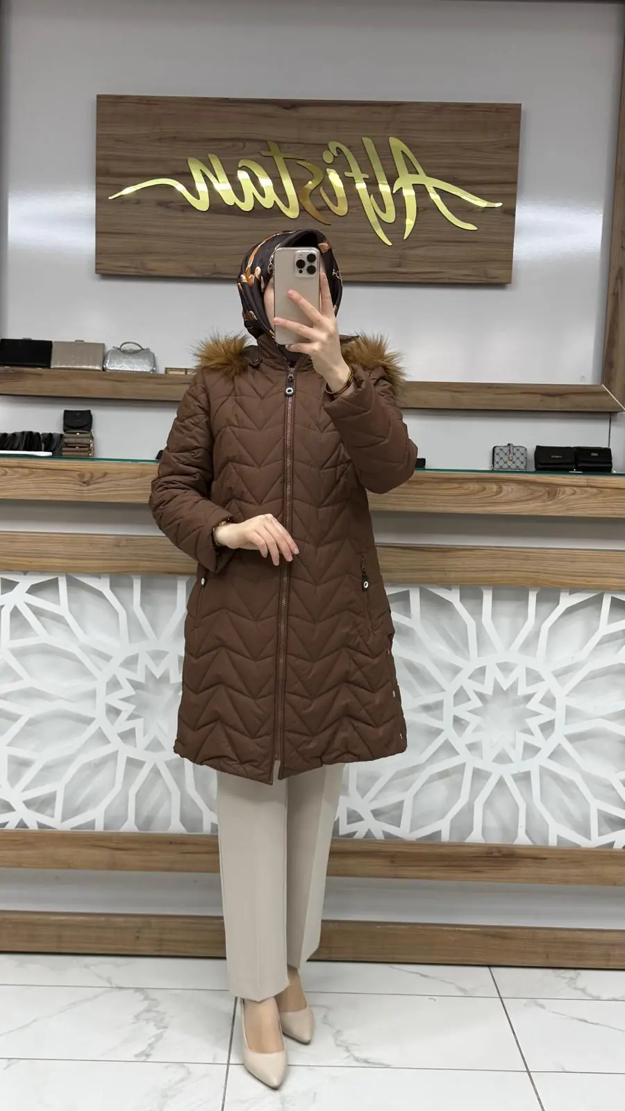 yeni sezon-2022-2023-bayan giyim-indirim-% 30-