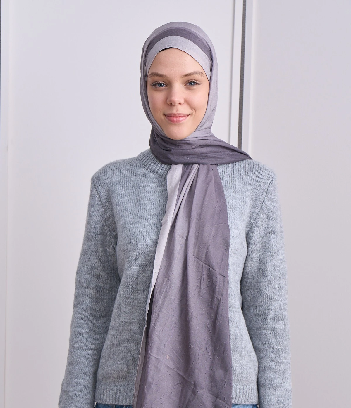PLUM DESEN