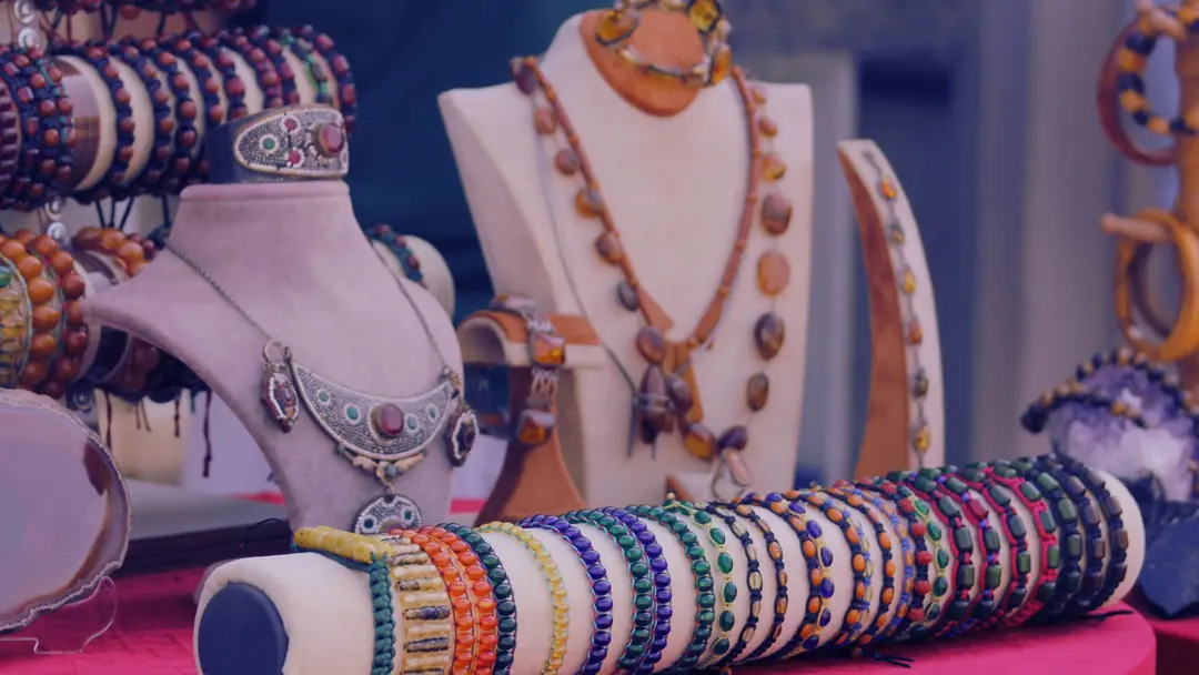 How to Match Jewelry with Colors: SOSE Styling Guide for 2025 | SOSE Blog