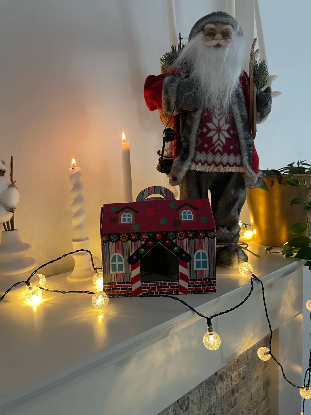 Yeni Yıl Ev Temalı Kutu