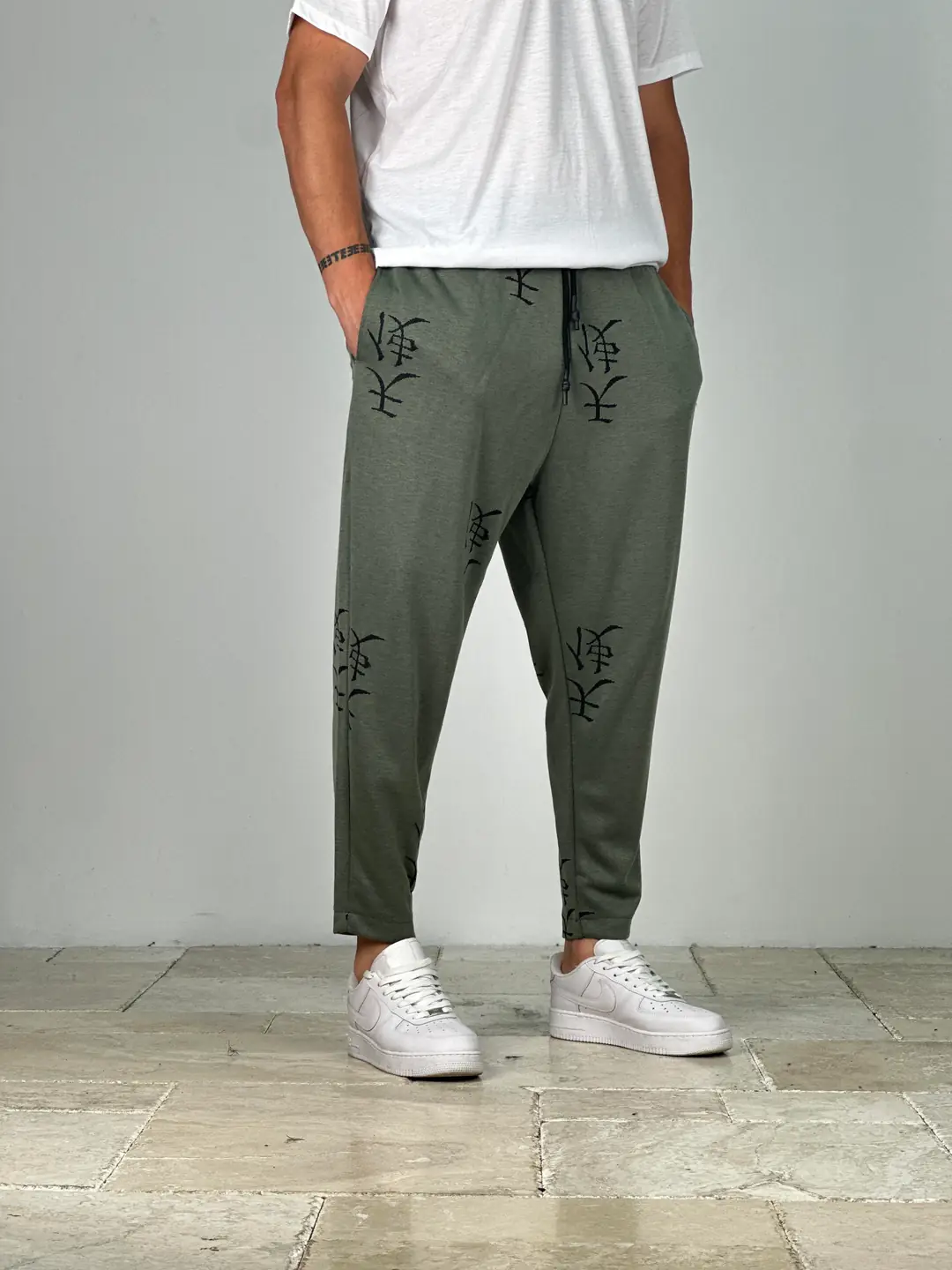 Haki - Siyah Chinese Baskılı Baget Pantolon