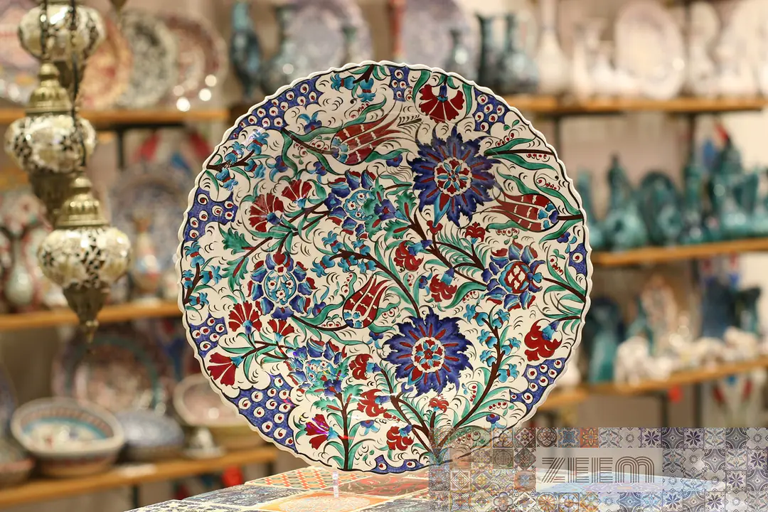 Anatolian Ceramic Plates – Traditional Elegance for Your Table