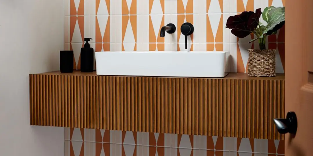 10 Stunning Cloakroom Sink Splashback Ideas to Elevate Your Space