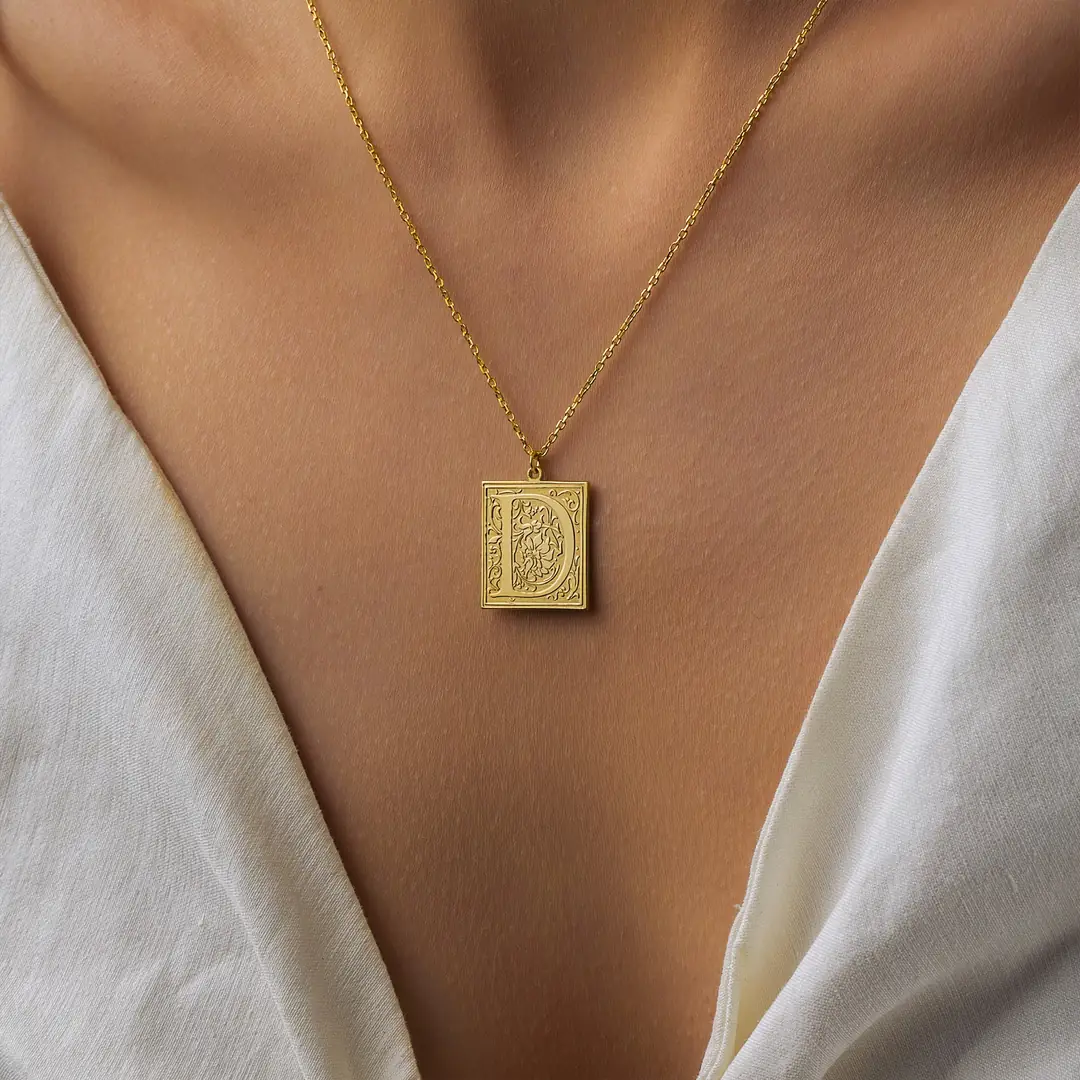 925 Ayar Gümüş Kişiye Özel Çiçekli Harf Kolye | Diems Design