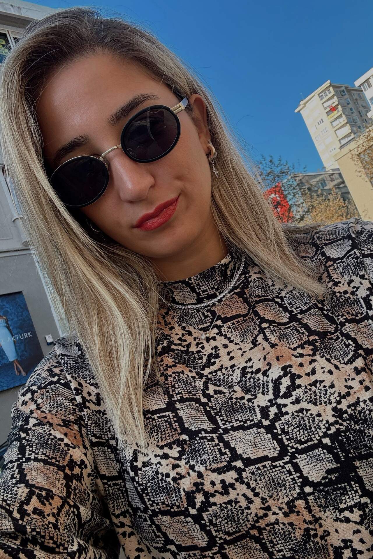 Sarah Model Siyah Gözlük