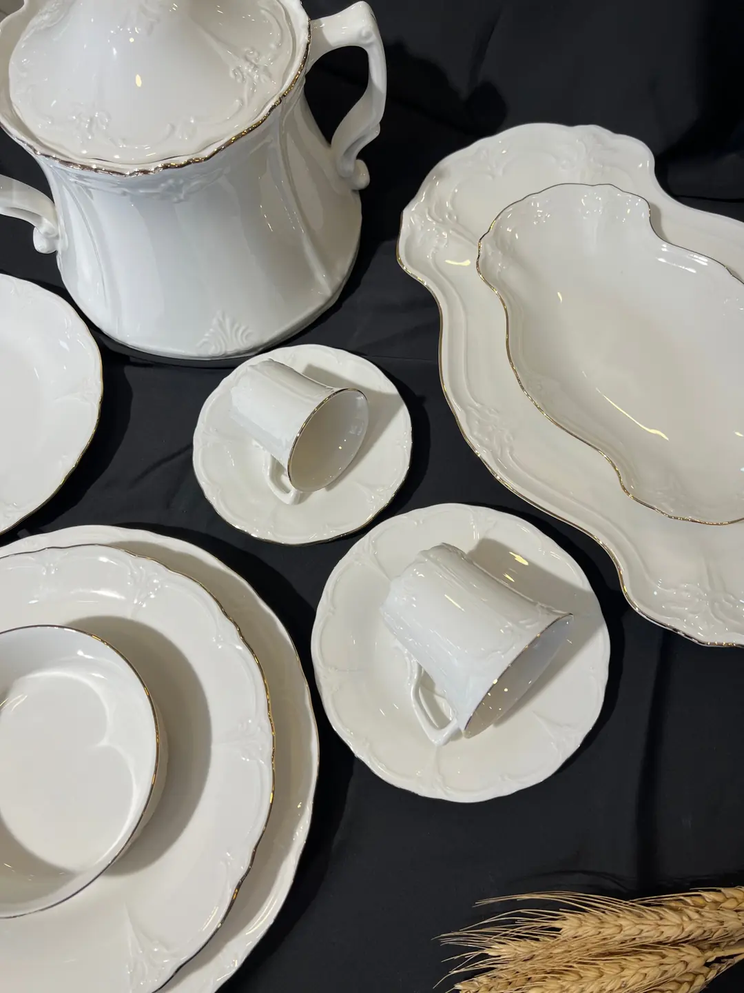 Emma 83 Parça Porselen Yemek Takımı