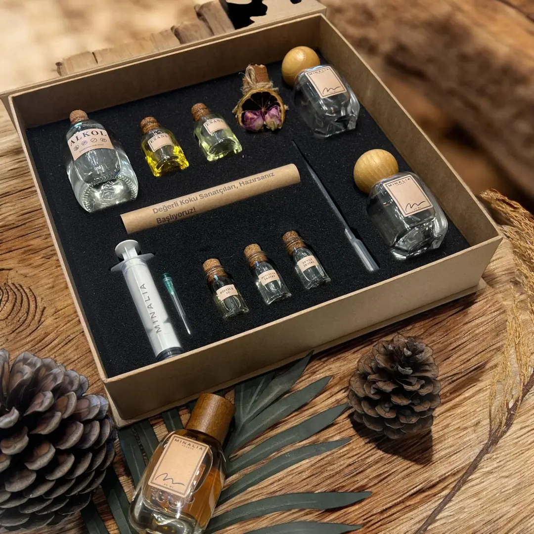 Minalia Parfüm Yapımı Seti