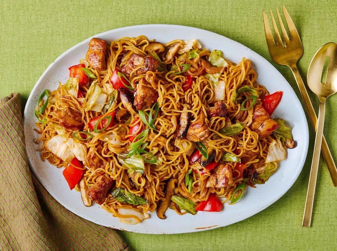 Tavuklu Sebzeli Noodle Tarifi