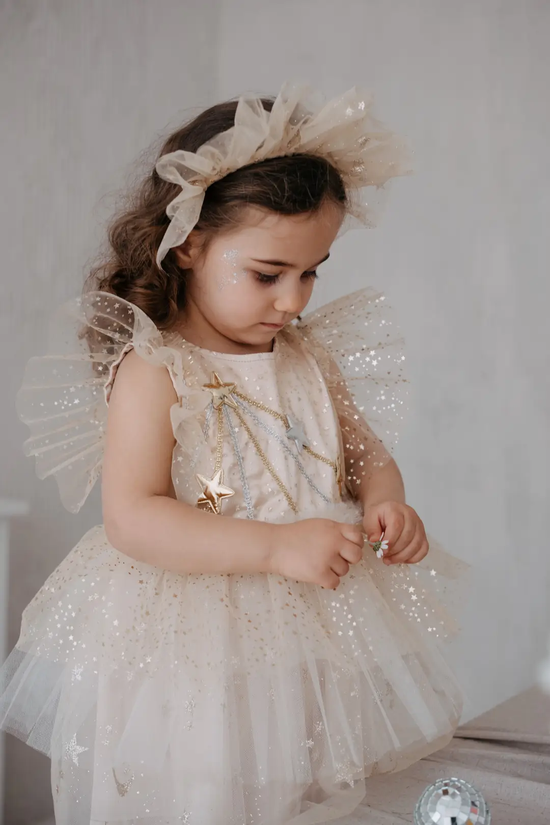 Frida Cream Elbise | Işıldayan Tasarımlar | ilo + friends SS24 Parti ...