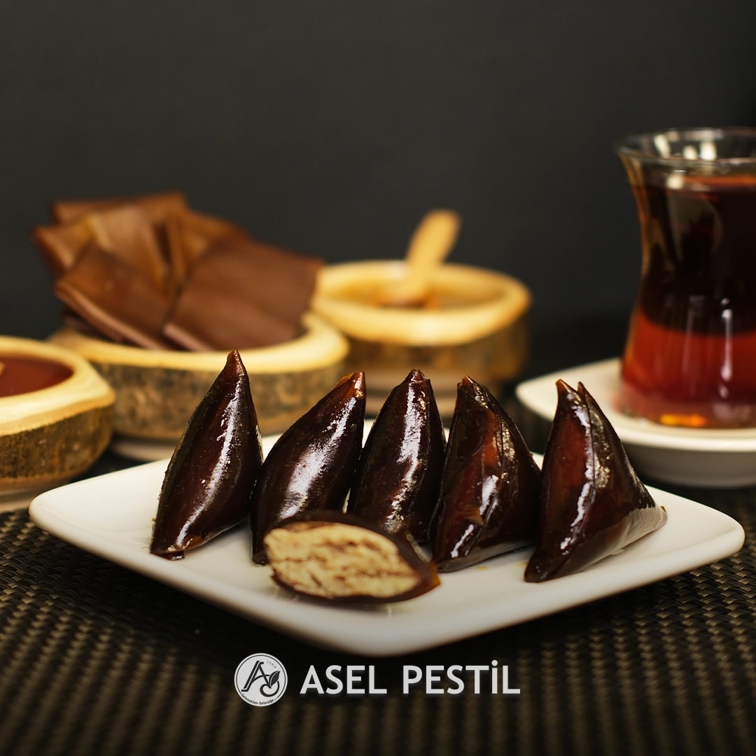 Asel Sade Fındık Ezmeli Muska