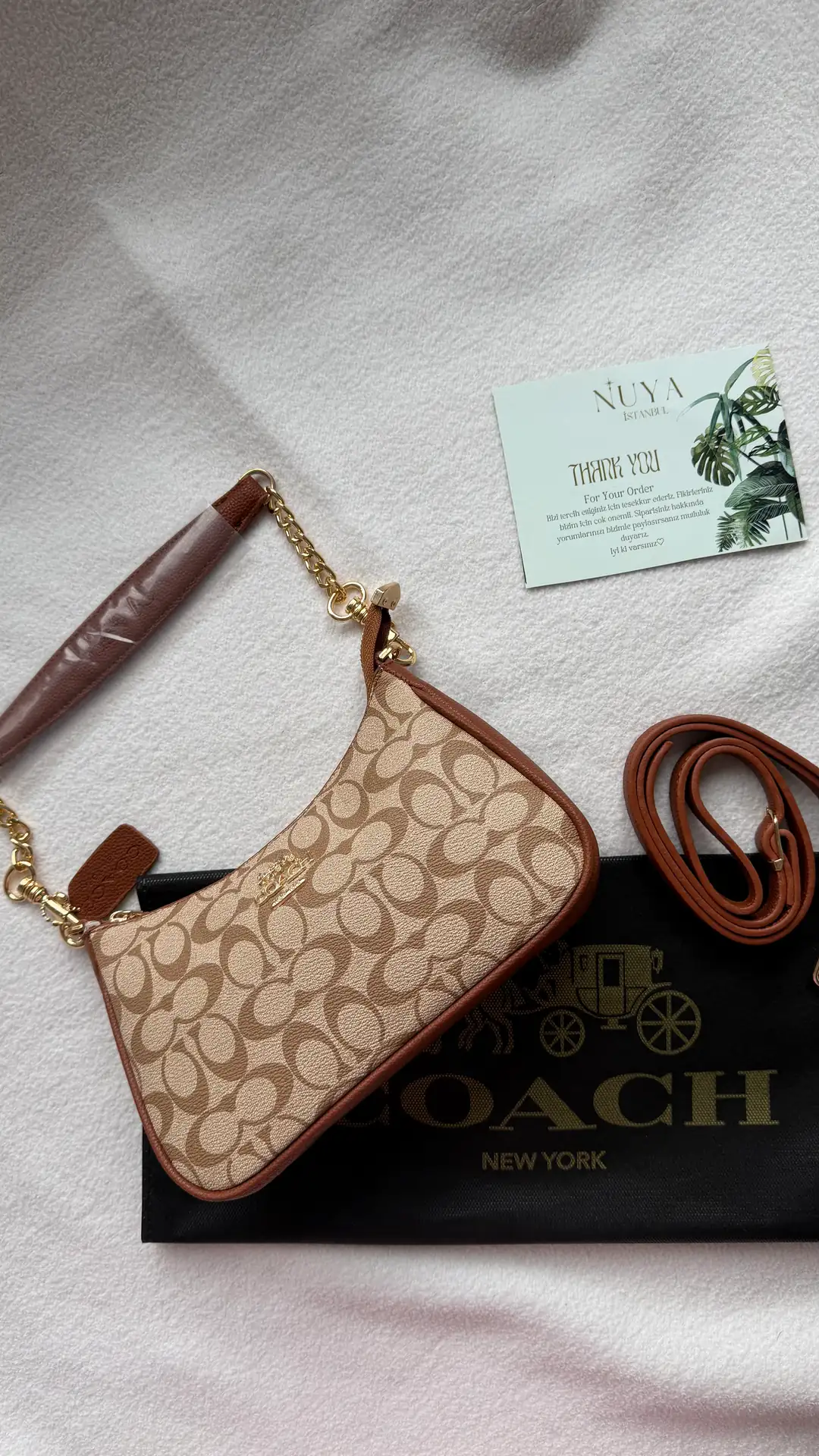 COACH Teri Shoulder Bag in Signature-Krem/Taba