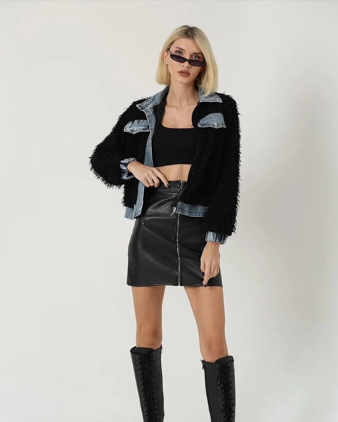 Kısa Peluş Mont - Temel İpek Boutique